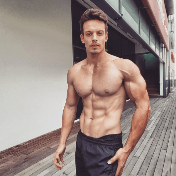 Fitspiration Of The Week: Luke Newton From Australia – Dear Straight People